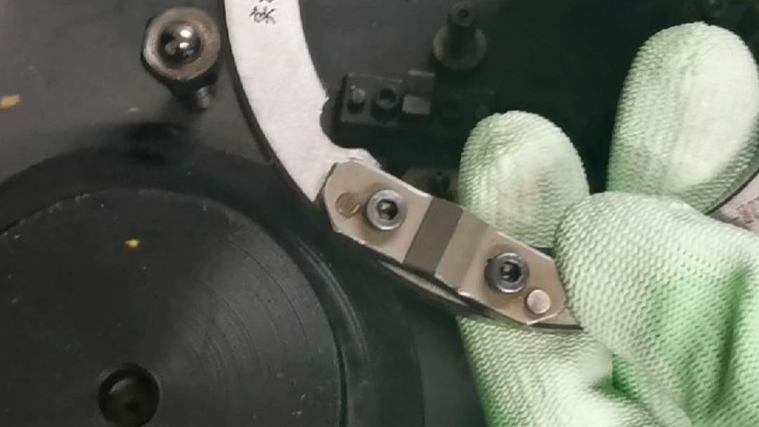 GK2R锁止角长度检具使用