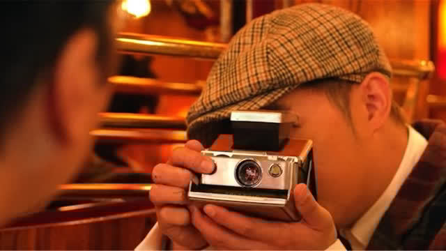 周杰伦新歌MV释出,同款相机意外爆火,二手平台上涨数倍