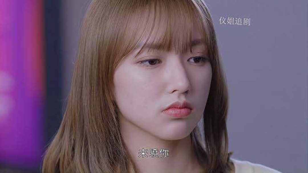 你微笑时很美:童谣直播首秀,这弹幕太可乐了,果然弹幕才是精髓