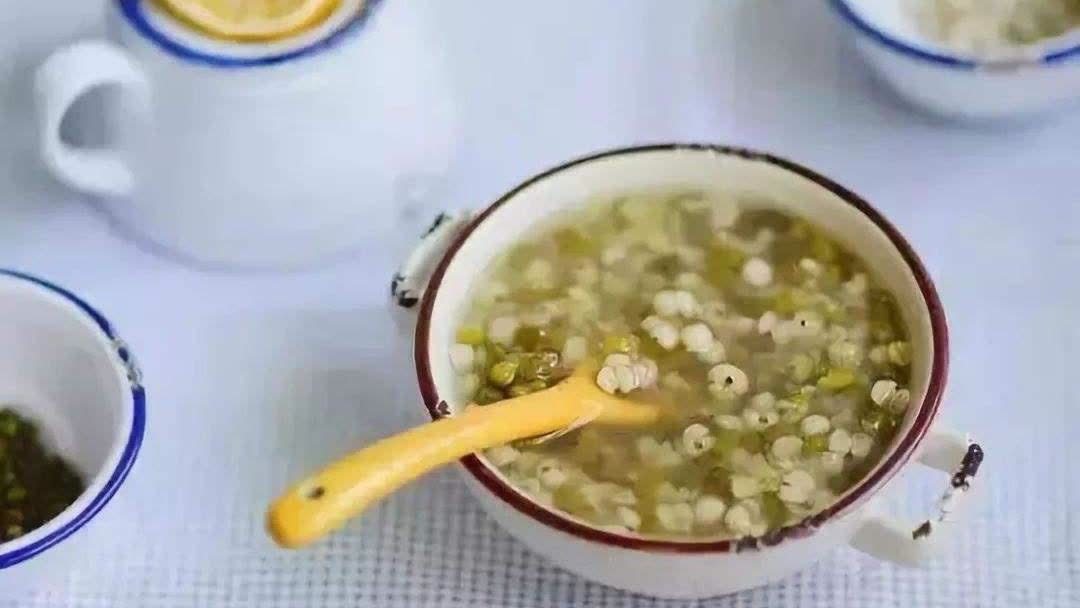 绿豆汤只能清热消暑?另外3个功效很少人了解,知道了少跑医院