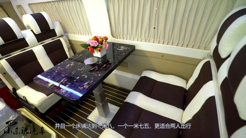 这款自行式B型房车,汽油和柴油两种版本,配上下铺,16.5万起