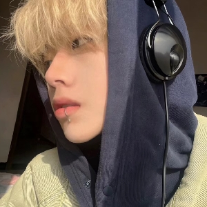 林林是个艺术家 