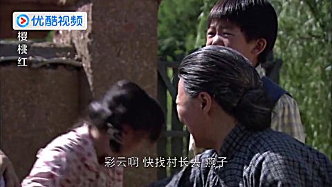 樱桃红:孕妇干粗话摔倒大出血,被村里十几个人扛到医院!