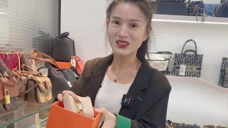 爱马仕手表直降五千,彩云竟然还讨价还价