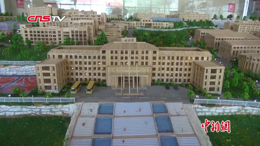 云南大学生历时三个月复刻出“迷你版”校园