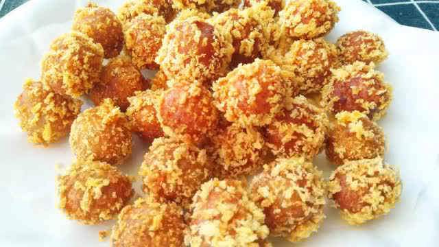 以后别给孩子买零食了,用香蕉做出来的零食,香甜可口