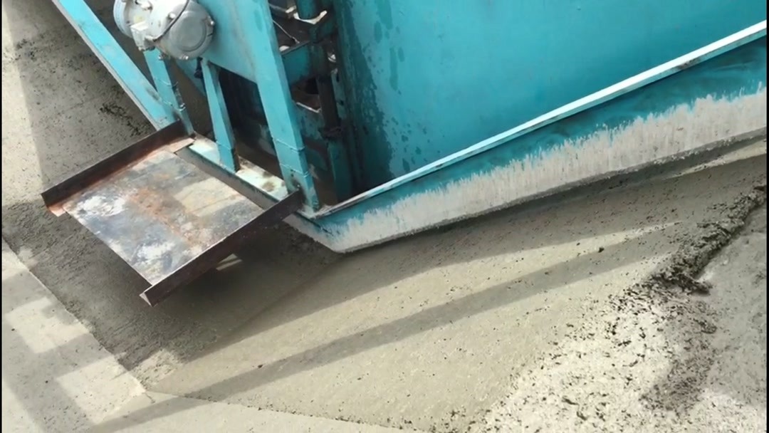 全自动渠道自动成型机 渠道衬砌机械