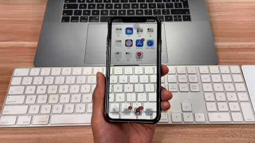iPhone 手机如何制作透明桌面?