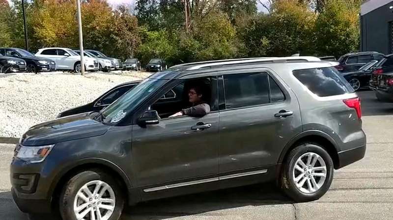 大众途昂、福特探险者、本田飞行员到底哪个好?爬个坡就看出来了