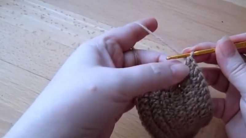 毛绒绒宝宝鞋的织法教程(二):宝宝穿着很舒服,时尚又百搭