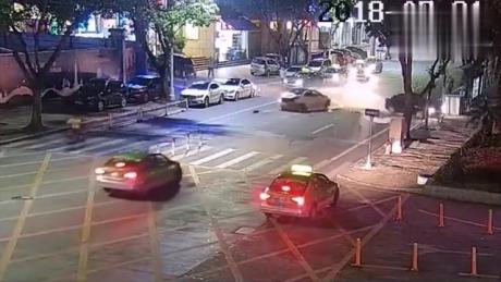 3分钟车祸死亡瞬间视频曝光!看完后触目惊心!