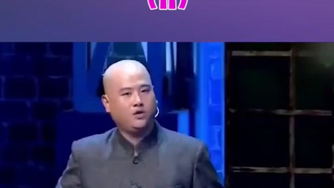 教你模特如何走台步。