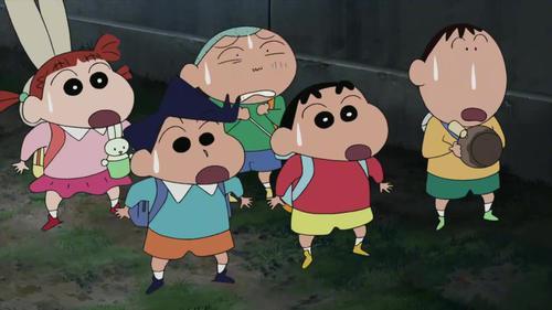 蜡笔小新剧场版:小新偷去美食节,都不告诉美冴,美冴还找小新呢