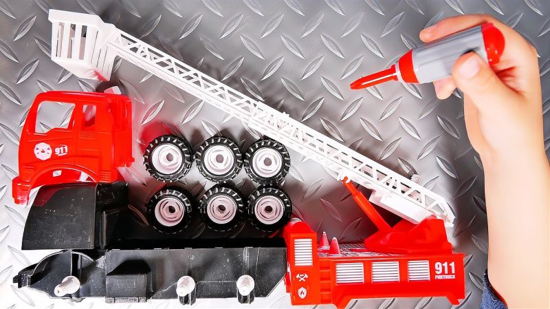 云梯消防车玩具模型,仿真汽车玩具组装教程,儿童汽车玩具教学