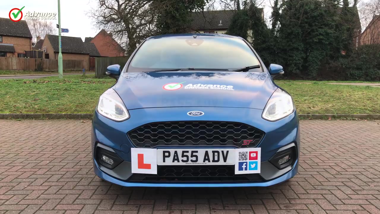 如何正确使用汽车灯光