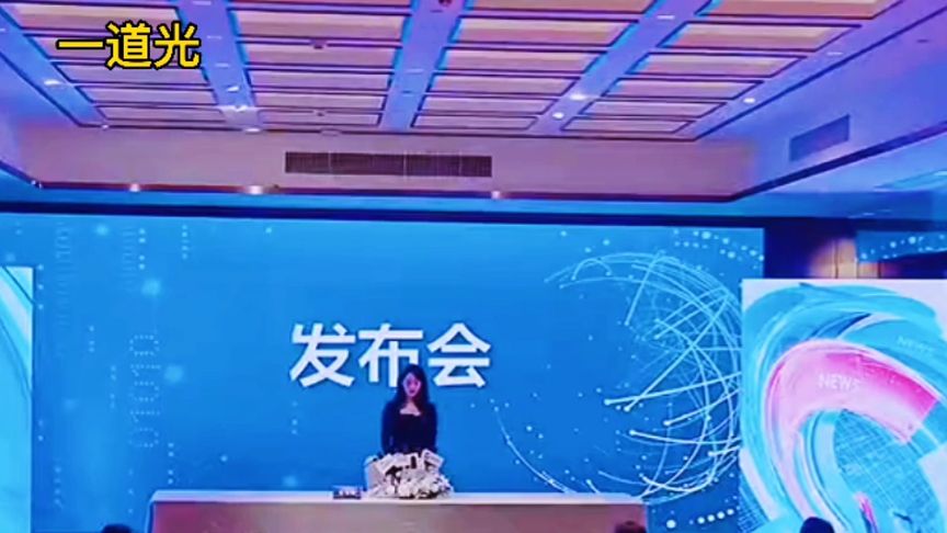 萌娃不经意的小举动竟成了破案线索