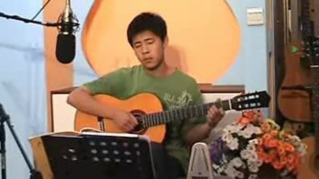 吉他弹唱:《普通朋友》