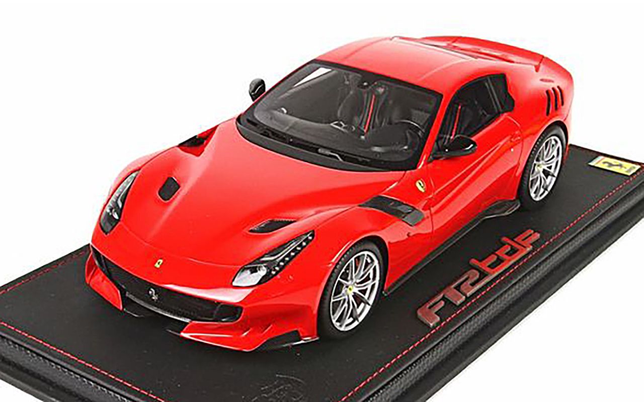 【汽车模型】BBR 1:18 法拉利F12 TDF