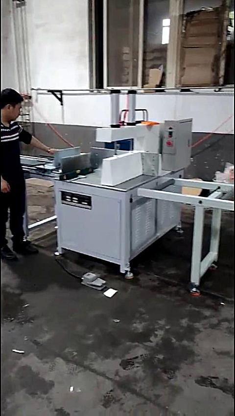 邓氏机械铝模板定尺锯|半自动定尺锯视频