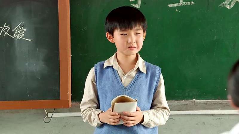家长会上,孩子当众认错,一番肺腑之言感动全场,泪目!