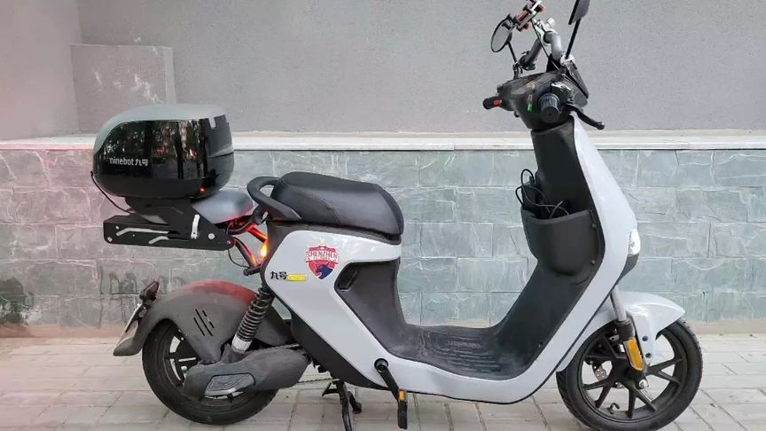 九号电动车可移动后座(后备箱)支架