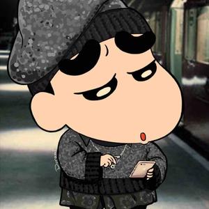 大山里的茶农小伙 