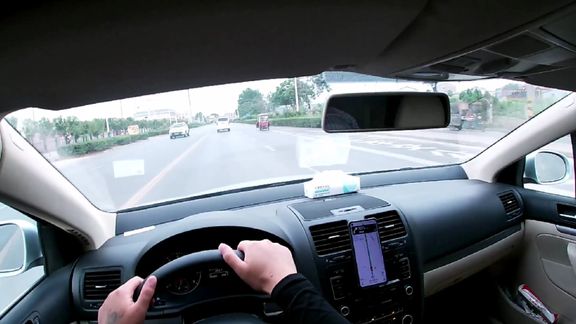 第一视角开车,嗨起来
