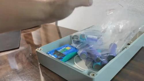 如何用PVC管子做个充电宝?如何利用好旧锂电池?