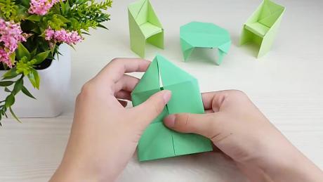 迷你小房子室内家具折纸桌子和凳子