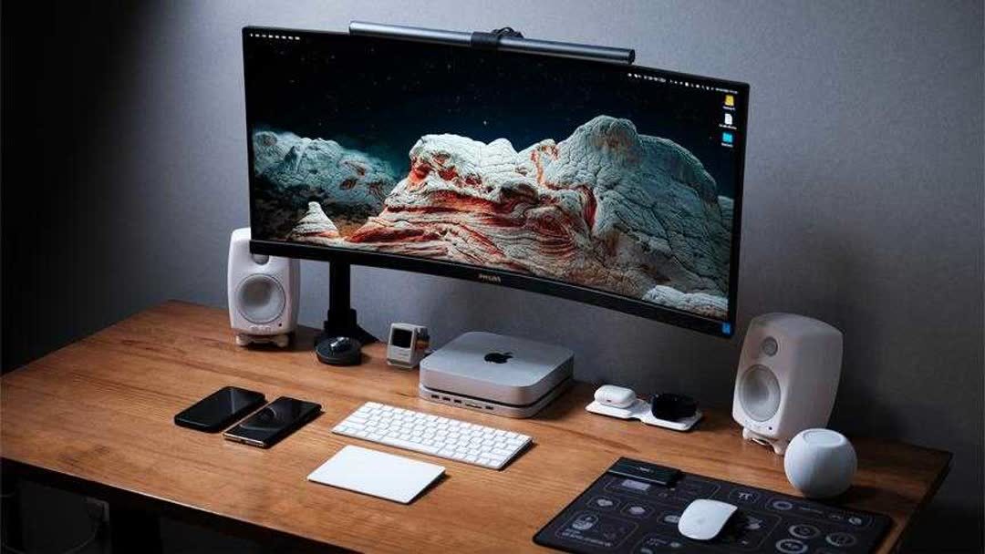 超实用的Mac mini桌面搭配|我的2021全新桌面|桌面美化