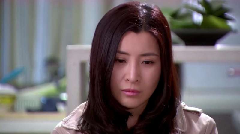 艾娇娇的妈担心宫喜眼睛残废,以后拖累艾娇娇!