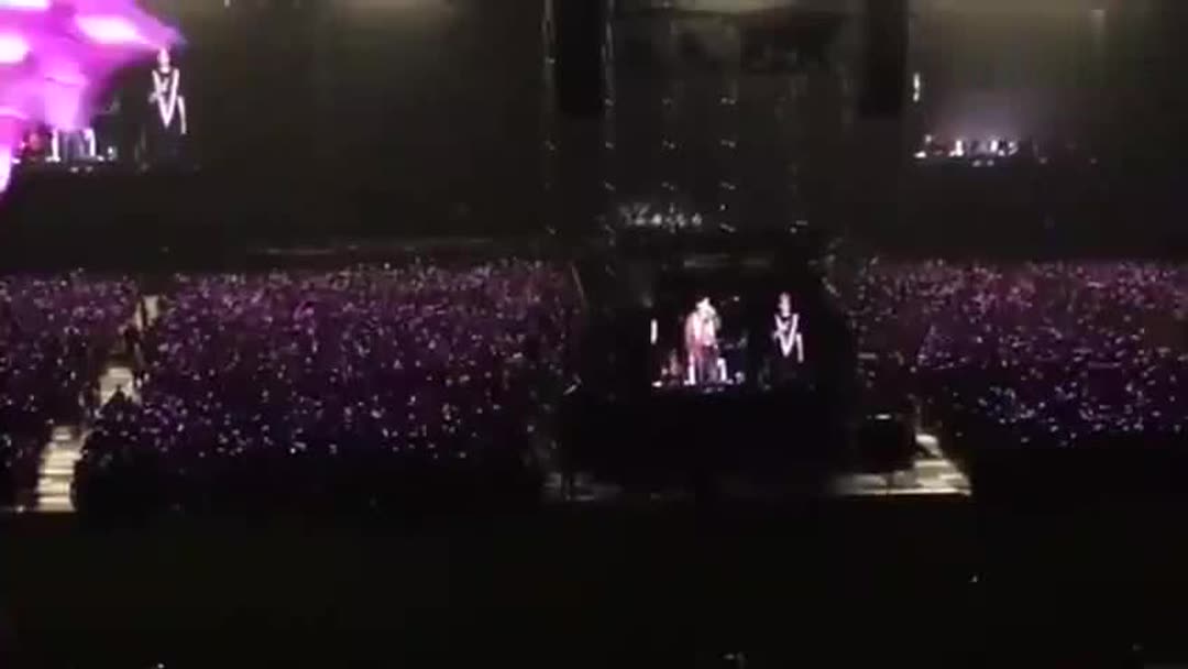 周杰伦怒斥保安完整版 周杰伦西安演唱会让值班公安滚出去