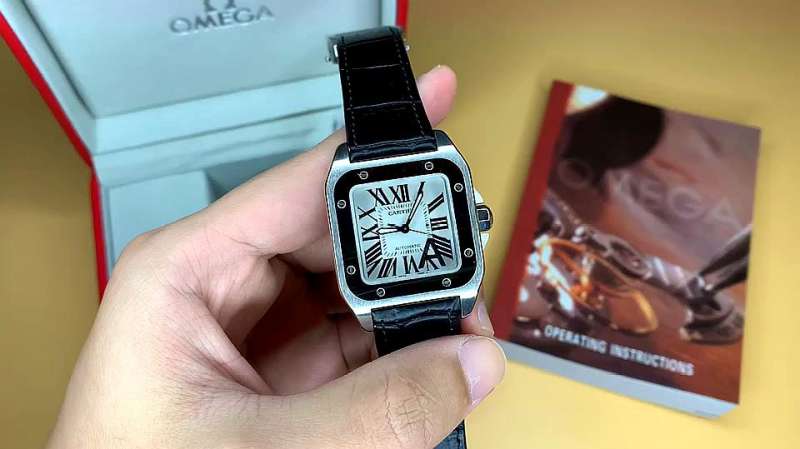 超好看的一款卡地亚手表,今天给大家展示一下!