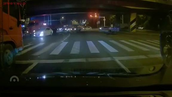 无锡312国道发生重大桥梁倒塌事故,人生无常!请珍惜身边人!