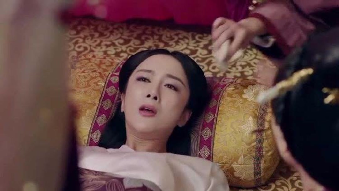 恶毒王妃生孩子,没想到接下来一句话,众人都愣住了!真狠