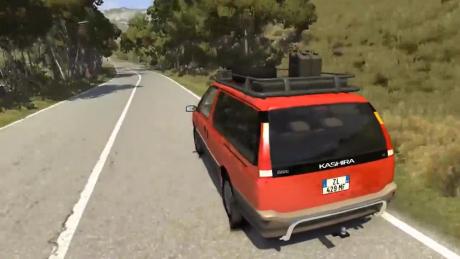 车祸模拟:前面的油罐车突然爆炸,吓得后面的小车撞了