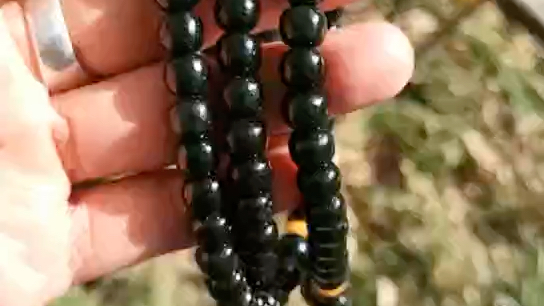 108粒和田玉黑青老型珠,手串项链念佛珠。