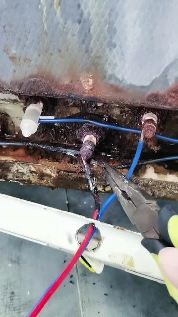 热门安全用电维修电工电工知识放手去拍vlog吧