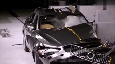 沃尔沃s90碰撞测试小伙伴们看这车安不安全?#汽车碰撞测试