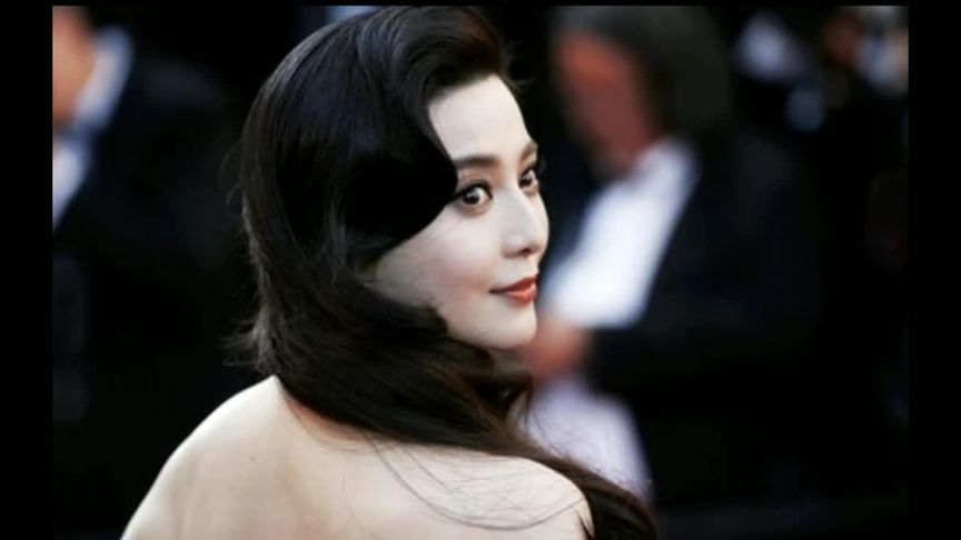 范冰冰因偷税被罚8亿后销声匿迹,为武汉捐款50万后却遭网友谩骂