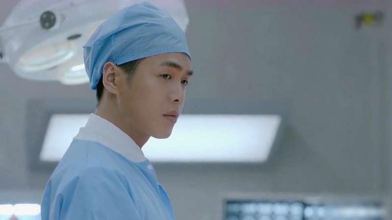 《法医秦明》秦明和死者对话太吓人,分分钟就看出了真相!