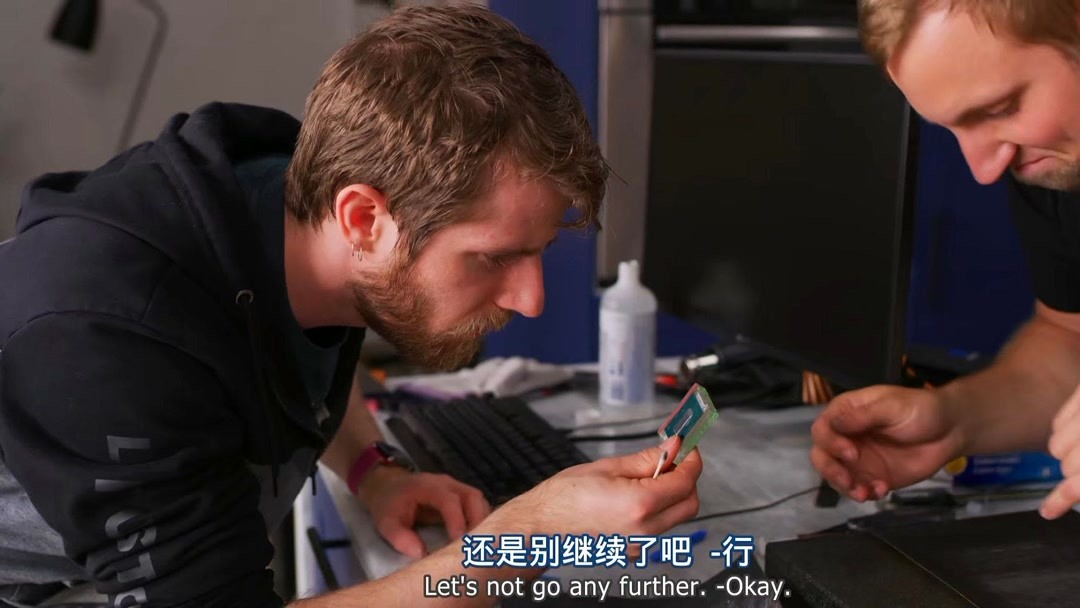 危险操作,请勿模仿!CPU开盖打磨