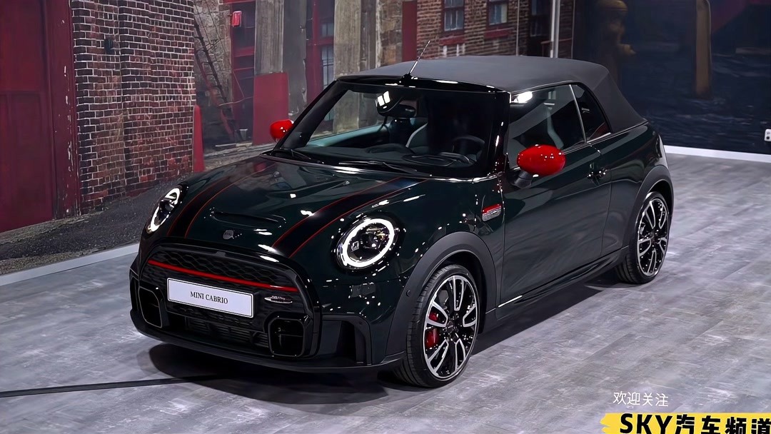 2022mini软顶敞篷JCW,独树一帜的优雅格调,你爱了吗～?