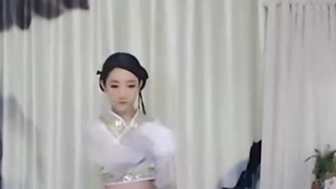 凉凉舞蹈视频教程全集动作分解 美女古典舞蹈美极了