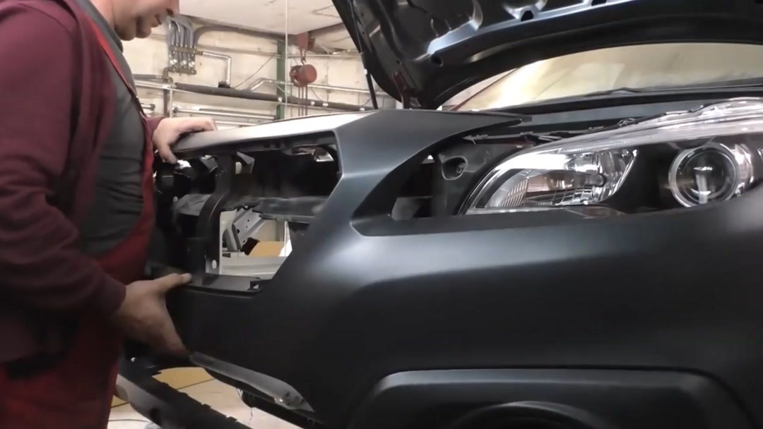 事故车原来是这样修复的,镜头记录全过程,真是服了这修理技术