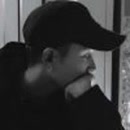 喜欢吃牛排的秃发天亦 