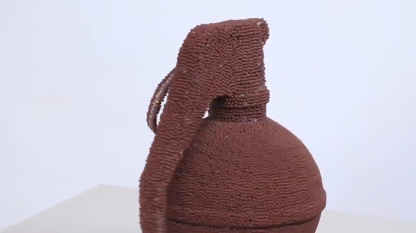 手工达人太有才,仅用火柴打造出“火箭”模型,点燃后还真有看头