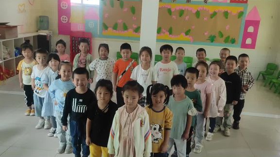 #2021.09.10 张良幼儿园大一班手势舞《感谢我的老师》