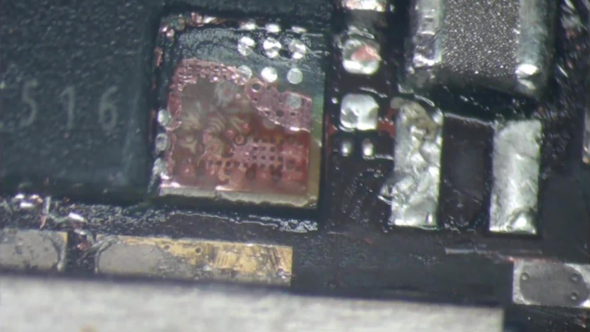 6p无限白苹果重启,刷机报错9,开颅手术一探CPU内部结构,飞线.