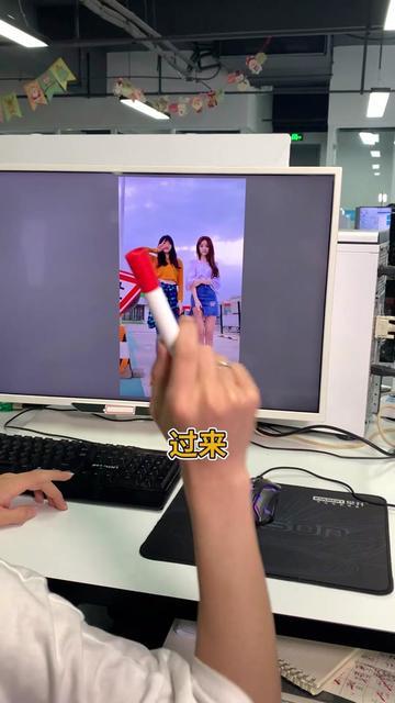 ps教你轻松去除多余人物,点我头像,有惊喜哦ps教程创作热词计划